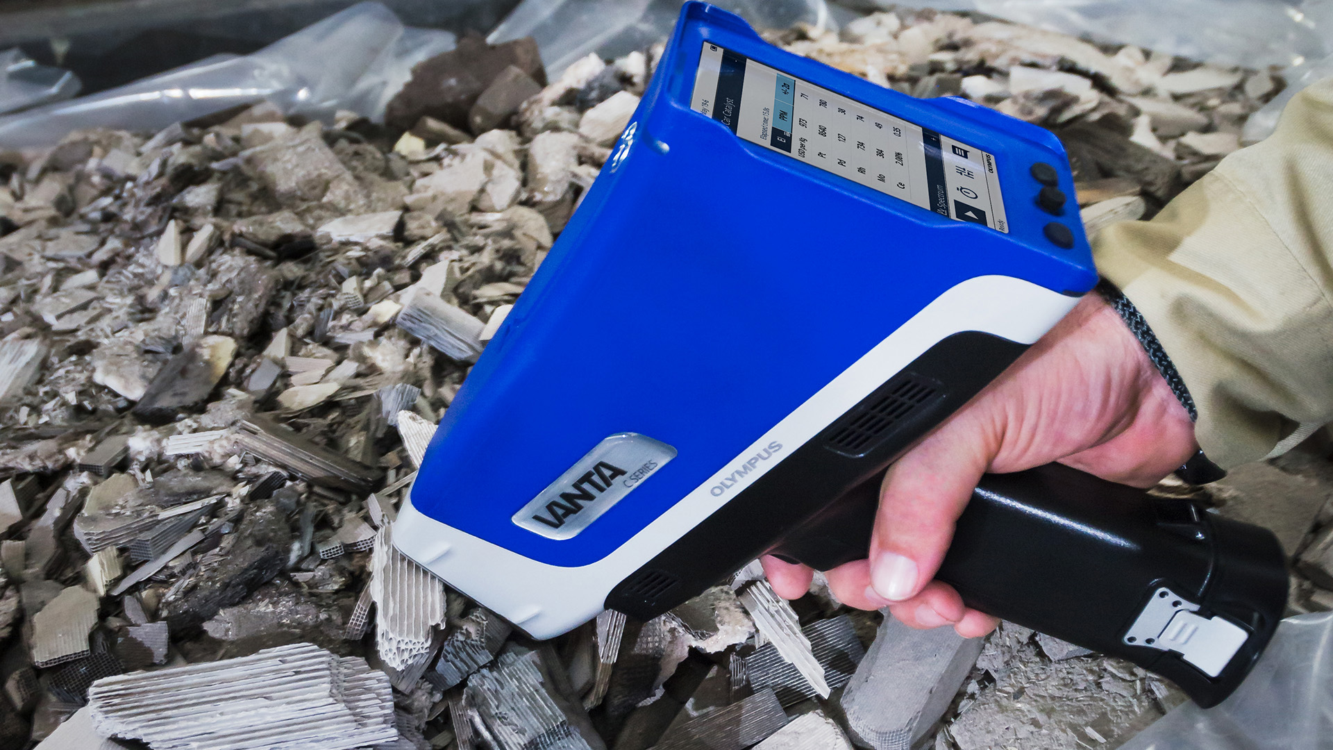 Olympus - Evident Vanta™ Portatif XRF Serisi | Tekafos